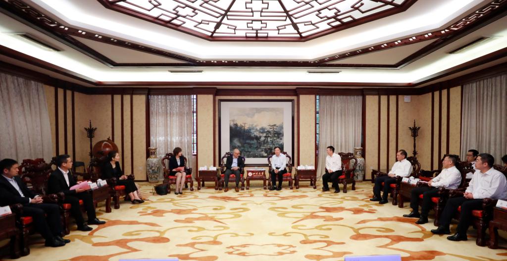 3.2亿捐助川大双一流建设 校庆前夕上海医药集团、安琪儿集团、中国工商银行四川省分行与学校正式签署合作协议-四川大学 Sichuan ...